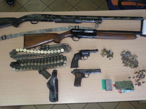Ένα μικρό οπλοστάσιο εντοπίστηκε στο Παναιτώλιο - ΑγρίνιοCulture