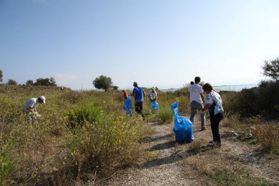 Εθελοντικός καθαρισμός στο Εθνικό Πάρκο Υγροτόπων Αμβρακικού ...