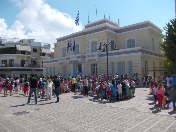 «Λούνα Παρκ Ανακύκλωσης» στην κεντρική πλατεία Μεσολογγίου - ΑγρίνιοCulture
